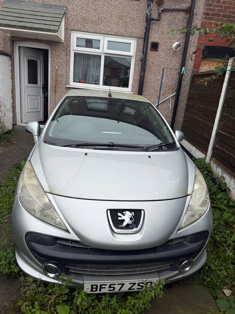 Car for fix to be used or scrap | in Farnworth, Manchester | Gumtree