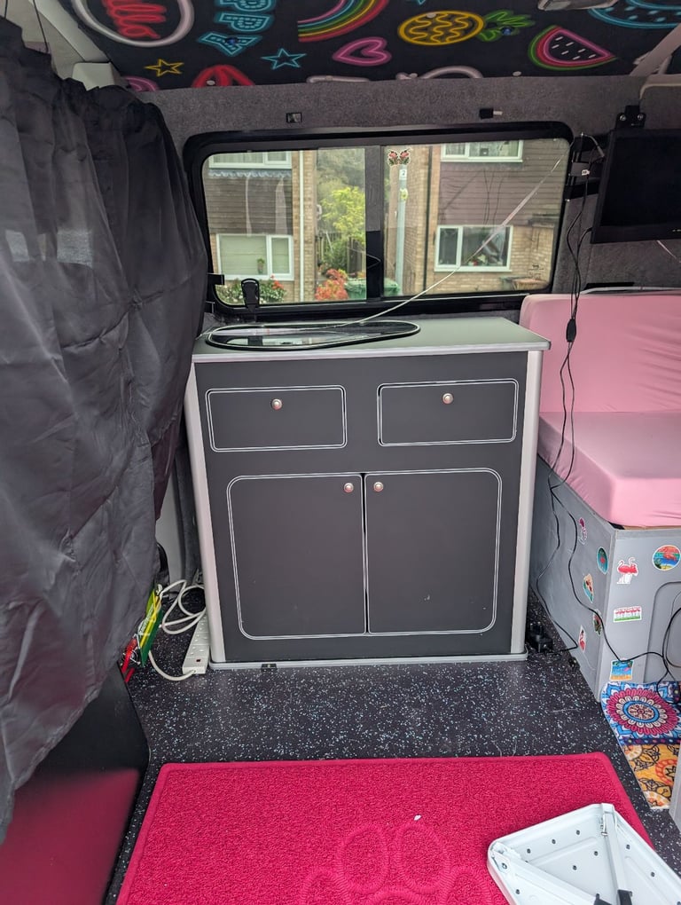 Vw transporter t5 day van | in Leeds, West Yorkshire | Gumtree
