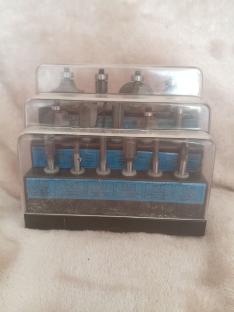 Worktop Jig, Router, Router Table and Router Bit Set | in Durham ...