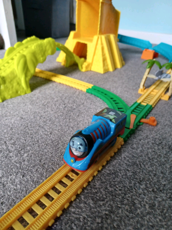 Thomas the Tank Engine Trackmaster Turbo Jungle Set - with Turbo train ...