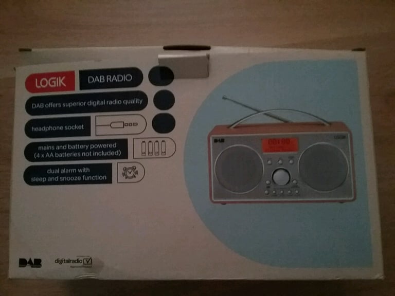 LOGIK L55DAB15 PORTABLE DAB+ FM RADIO LCD DISPLAY WOOD SILVER | in ... LOGIK L55DAB15 PORTABLE DAB+ FM RADIO LCD DISPLAY WOOD SILVER | in ...