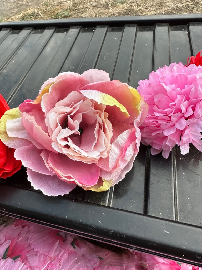 Huge flower job lot/ Artificial flower heads/ artificial flowers | in ...