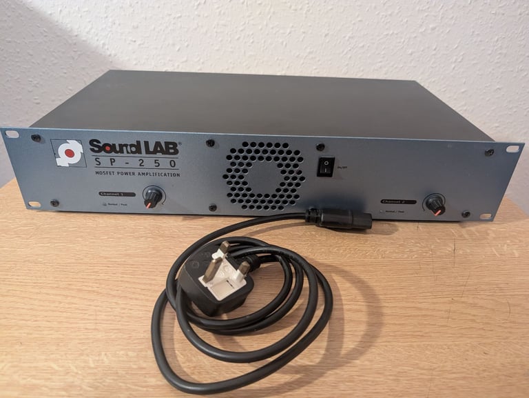 Soundlab SP-250 two channel power amplifier Mosfet | in Chalfont St ...