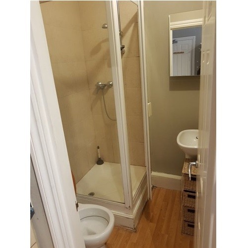 Double Self-Contained Studio in Bedford Hill, Balham, SW12 9HJ *** All ...