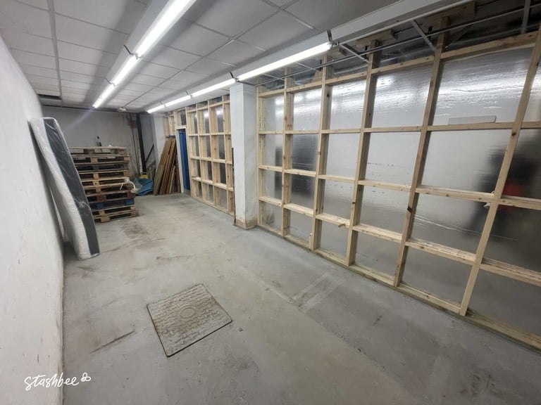 Warehouse to rent in Stoke-on-trent (ST6) | Stashbee | in Stoke-on ...