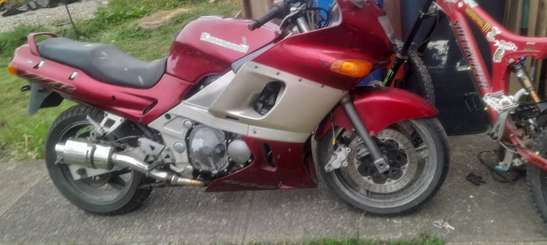 Kawasaki, ZZR, 1997, 599 (cc) | in Morpeth, Northumberland | Gumtree