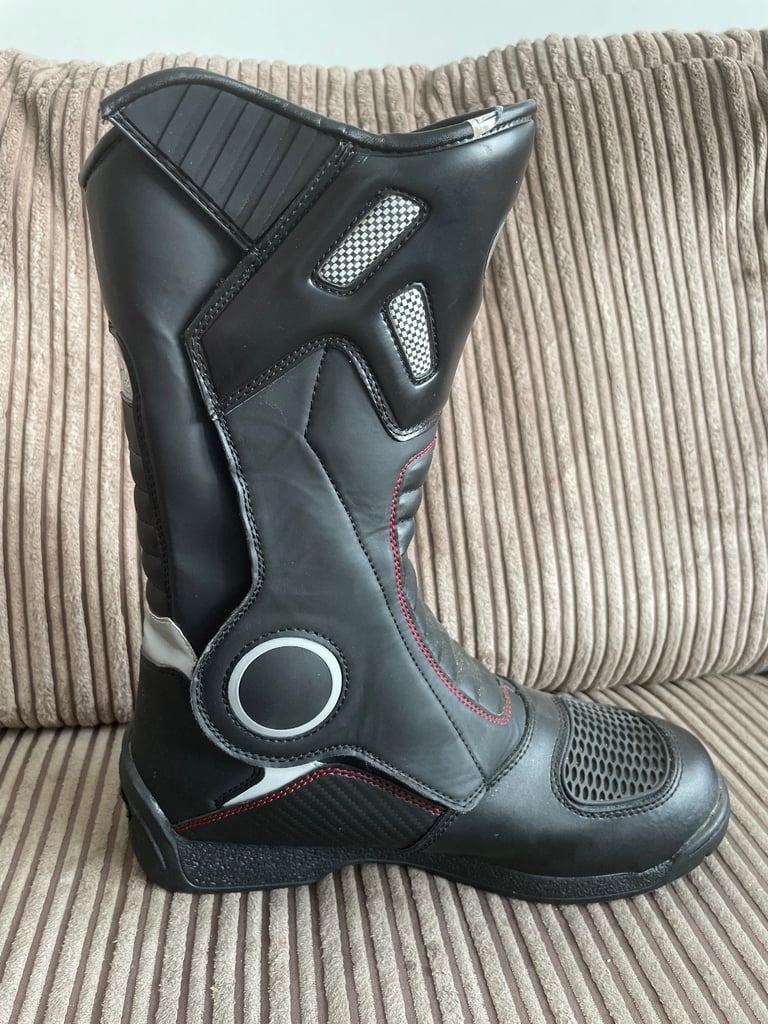 Motorbike boots | in Inverness, Highland | Gumtree