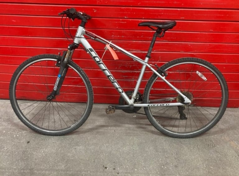 Carrera crossfire 2 men’s hybrid bike | in Canning Town, London | Gumtree
