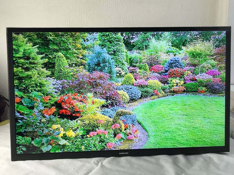 Samsung 40 Inch UE40T5300AEXXU Smart Full HD HDR LED TV | in Moseley ...