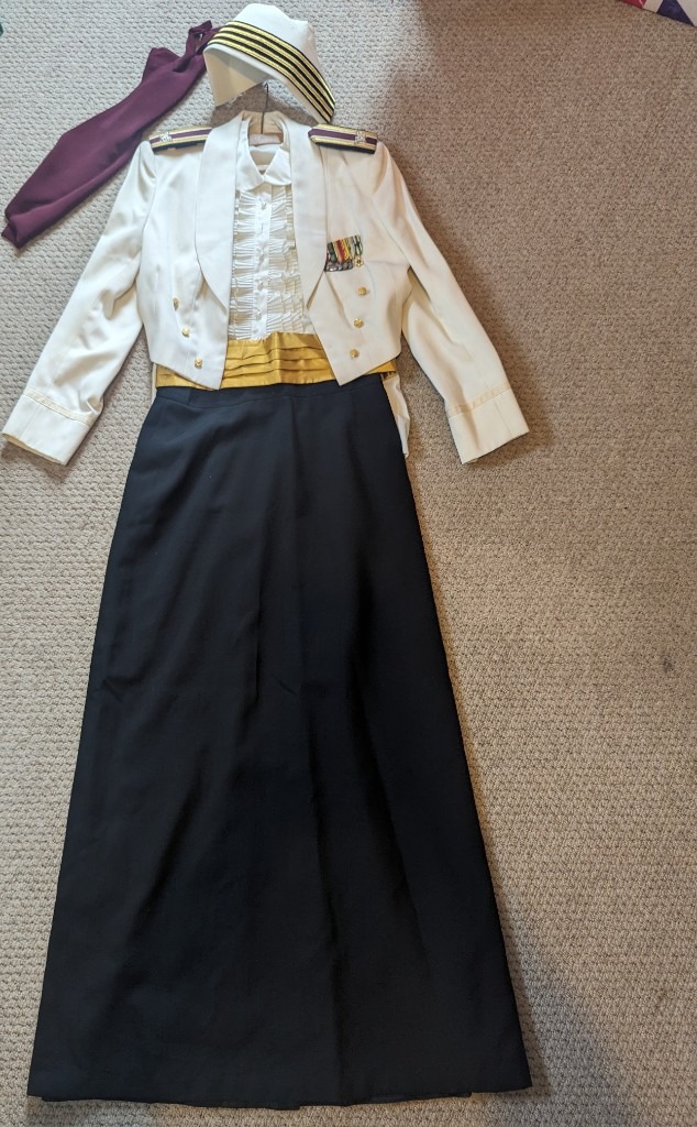 GENUINE WOMENS US ARMY 'LIEUTENANT COLONEL' UNIFORM! | in Torquay ...