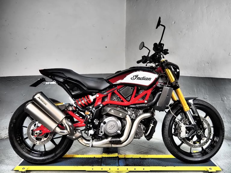 2020 Indian FTR 1200 Race Replica ,2k, Akrapovic pipes ,Rad guard, tail ...