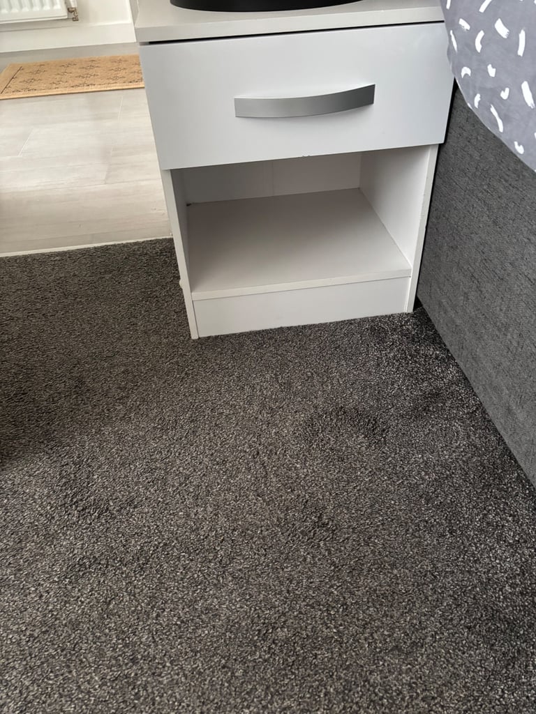 Set of 2 bedside tables | in Edinburgh | Gumtree