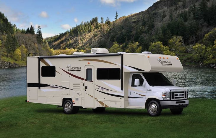2015 Coachmen Freelander 28QB for Rent | RVshare