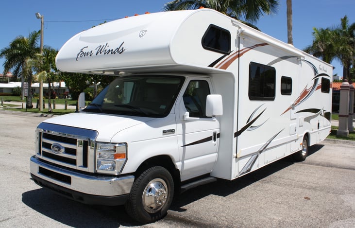 2011 Ford Four Winds 31A Bunkhouse is ready for your South Florida ...