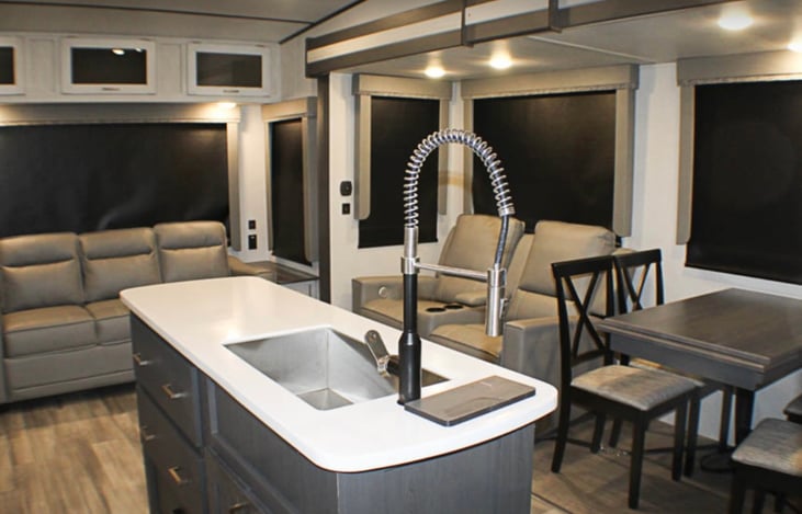 Loft Bunk 2022 Keystone RV Sprinter 3570FWLFT | RVshare