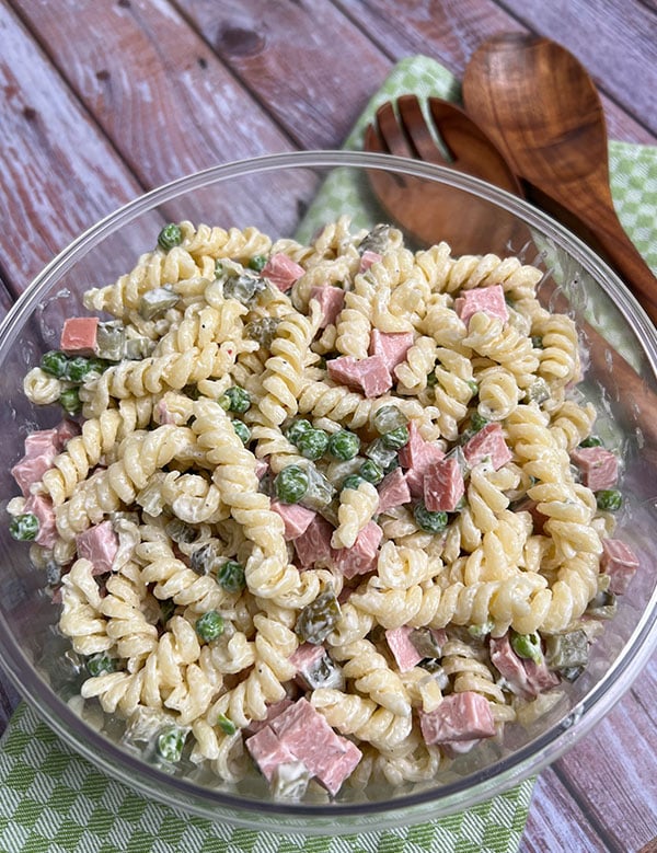 Omas Nudelsalat mit Mayo | BIANCAS-KITCHEN