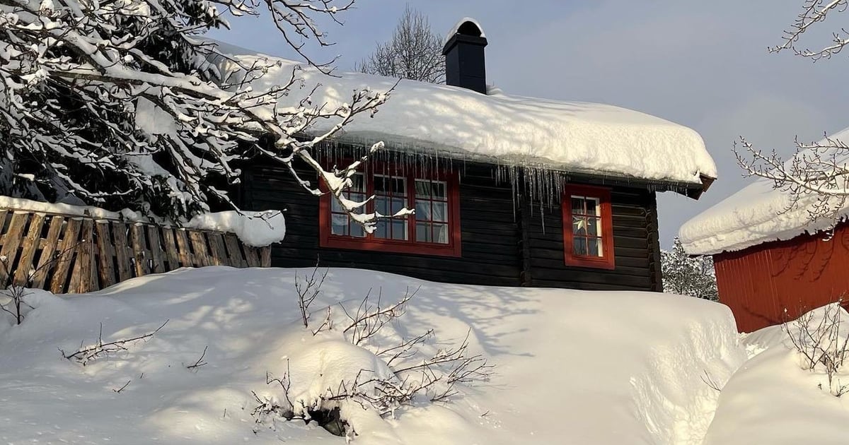 Gangavstand til Geilo sentrum. Tiltalende tømmerhytte på aktivt ...
