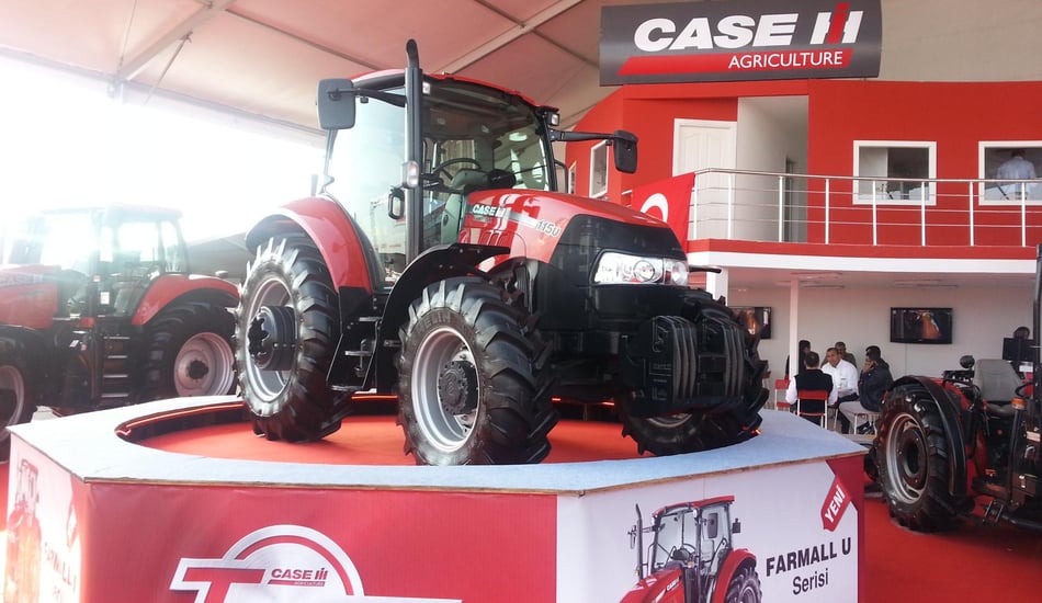 TRAKTÖR CASE IH, YENİ GÖZDESİ FARMALL U SERİSİ İLE ADANA’DA GÖVDE ...