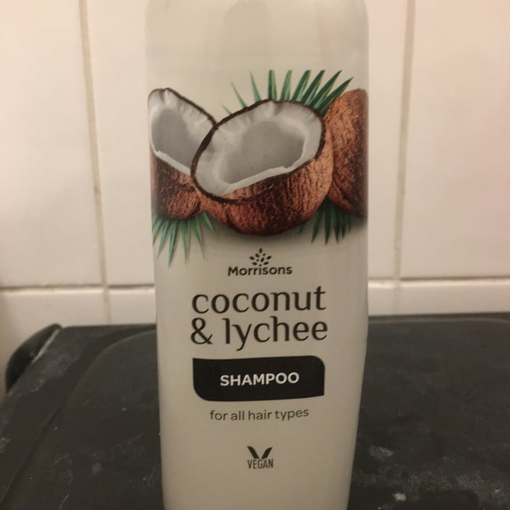 Morrisons coconut and lychee shampoo Review | abillion