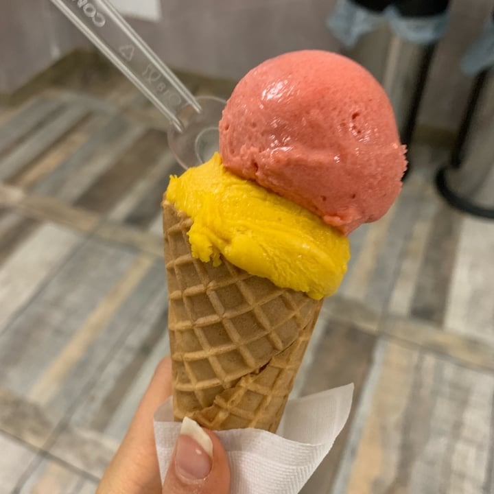 Fiordiluna Roma, Italy cono gelato Review | abillion