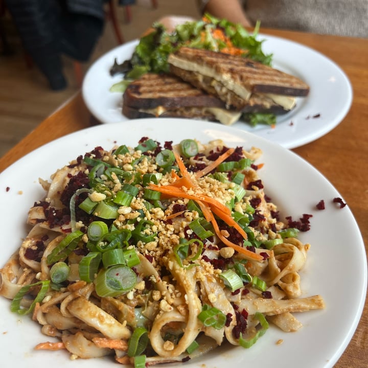 The Lady Killigrew Cafe Montague, United States Udon noodles With ...