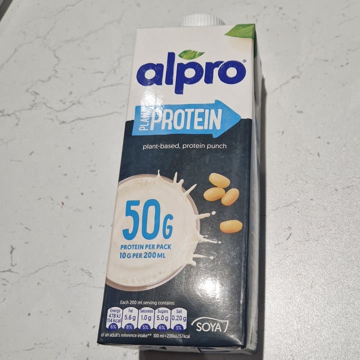 Alpro plant protein soya milk Review | abillion