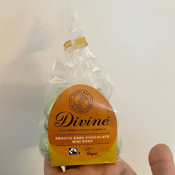 Divine Chocolate Smooth Dark Chocolate Mini Eggs Review | abillion