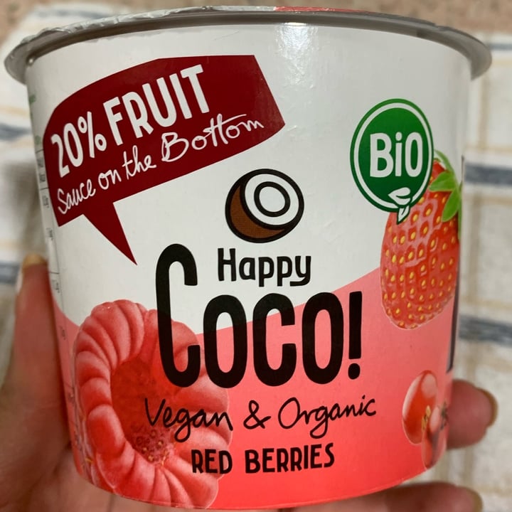 Happy Coco! Vegan Dessert Red Berries Review | abillion