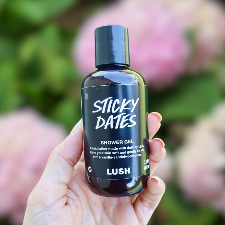 LUSH Fresh Handmade Cosmetics Sticky dates Review | abillion