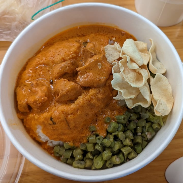 Gokul RAAS Vegetarian Singapore plant based butter chicken bowl Review | abillion