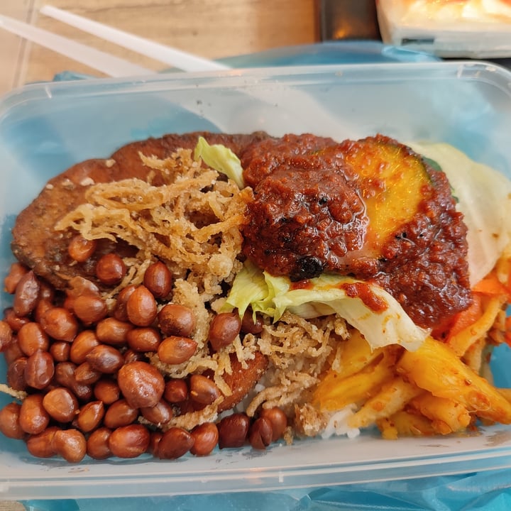 Veggie 121 Outram, Singapore Nasi Lemak Review | abillion