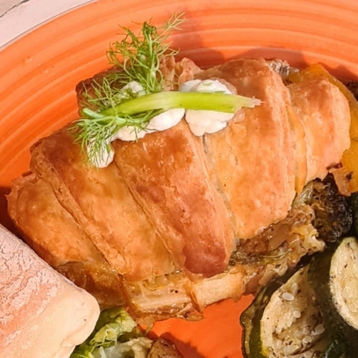 L'Orto Bistrò Torino, Italy Croissant Salato Review | abillion