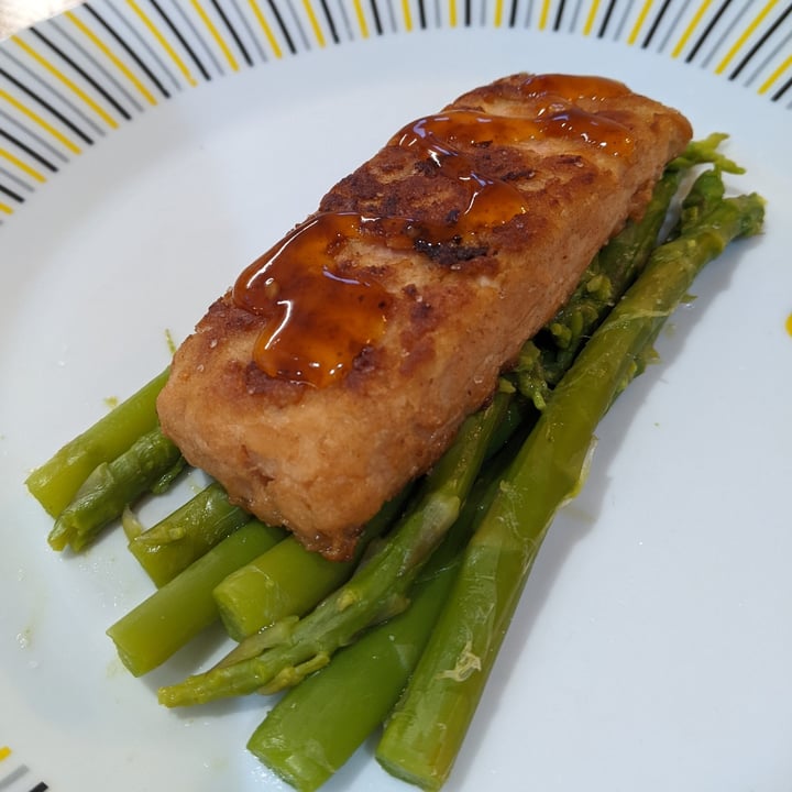 Vivera Plant Salmon Fillet Review | abillion