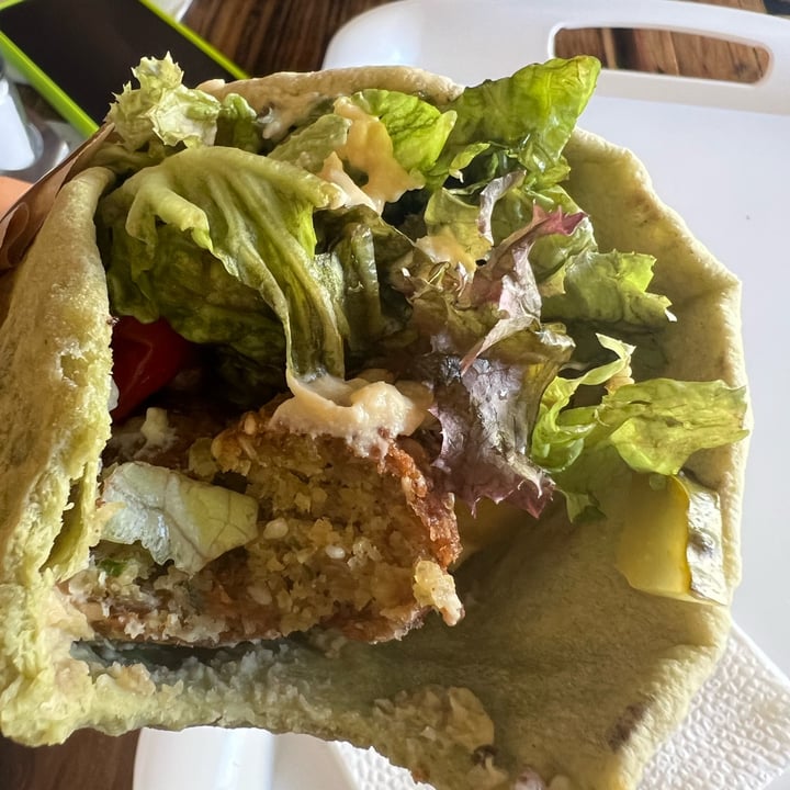 Efendi Doner Sector 3, București, Romania Green Döner Review | abillion