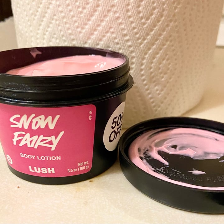 LUSH Fresh Handmade Cosmetics Snow fairy Review | abillion