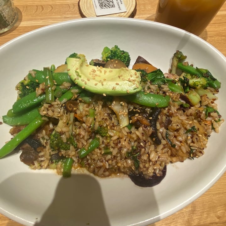 True Food Kitchen Garden City, United States Teriyaki Quinoa Bowl ...