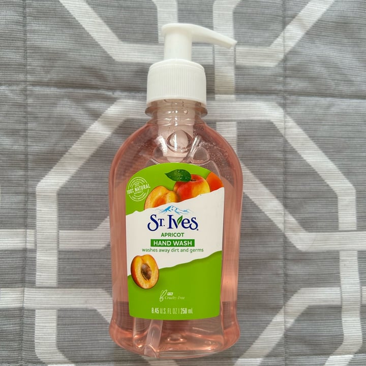 St. Ives Apricot hand wash Review | abillion
