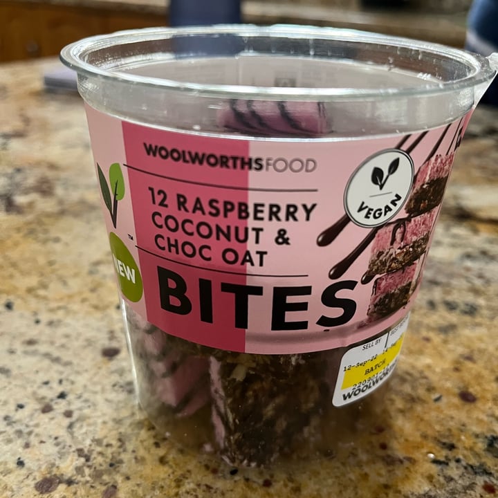 Woolworths Food 12 Raspberry Coconut and Choc Oats Bites Review | abillion