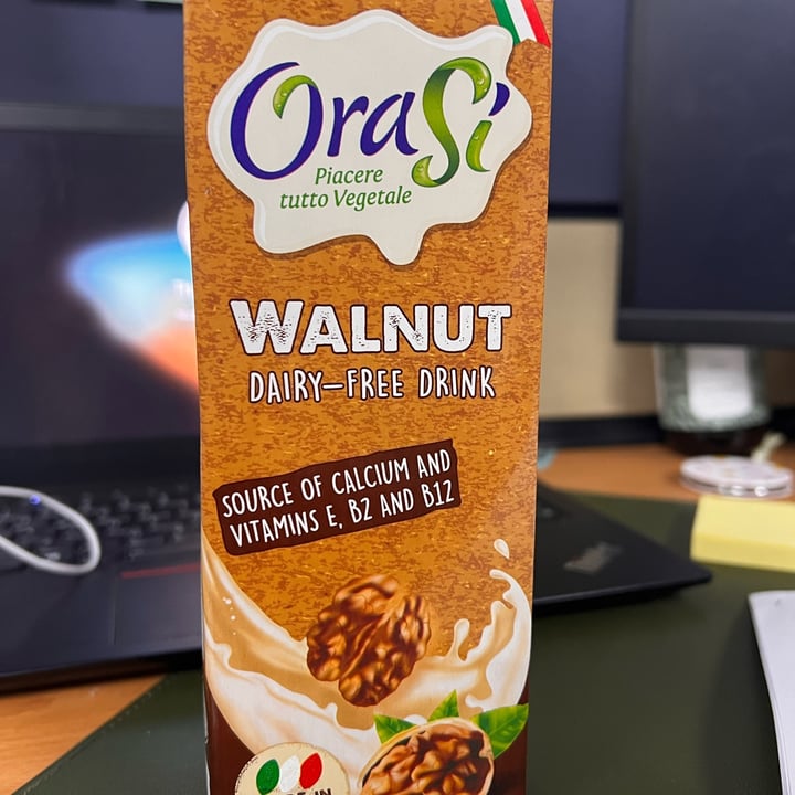 OraSí Walnut Dairy-free Drink Review | abillion