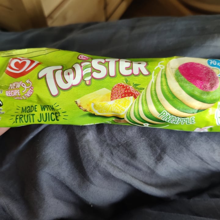 GB Glass twister pineapple Reviews | abillion