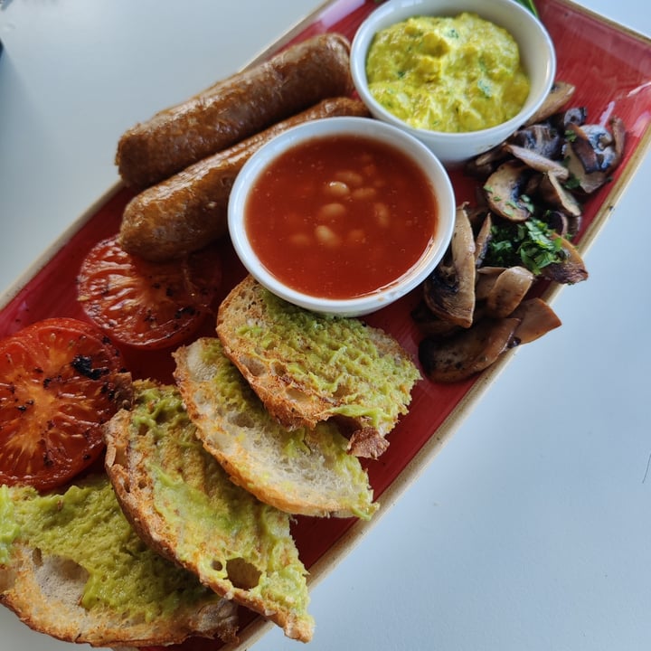 Sea View Cafe/Bar Il-Mellieħa, Malta The Vegan Breakfast Review | abillion