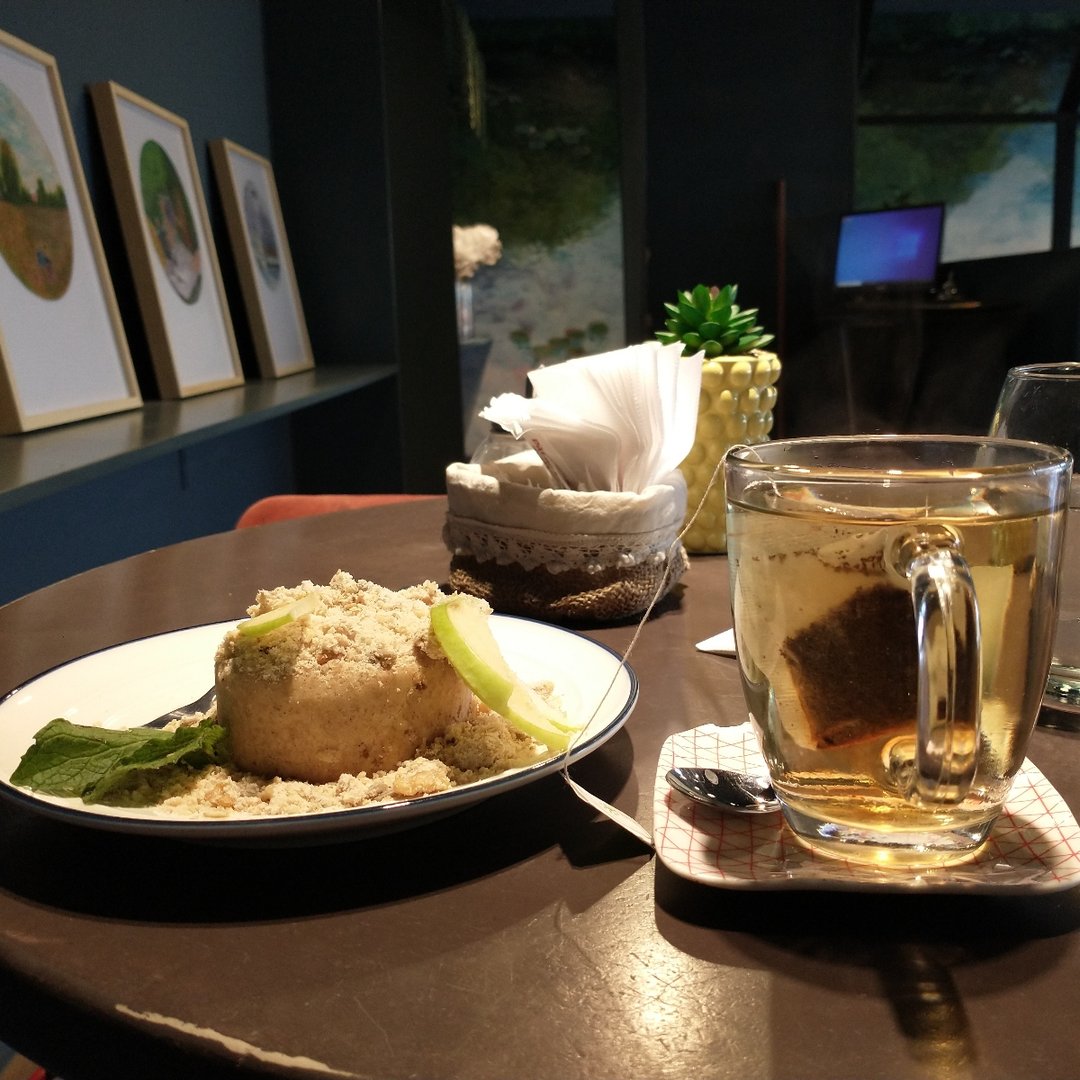 Monet - Café & Bar Apple Crumble Reviews | abillion