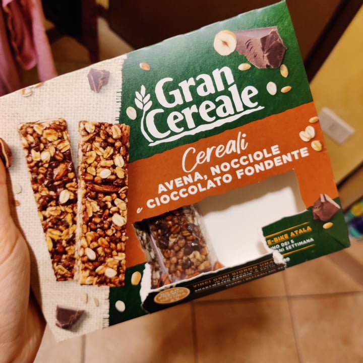 Gran Cereale barrette avena, nocciole e cioccolato fondente Review ...