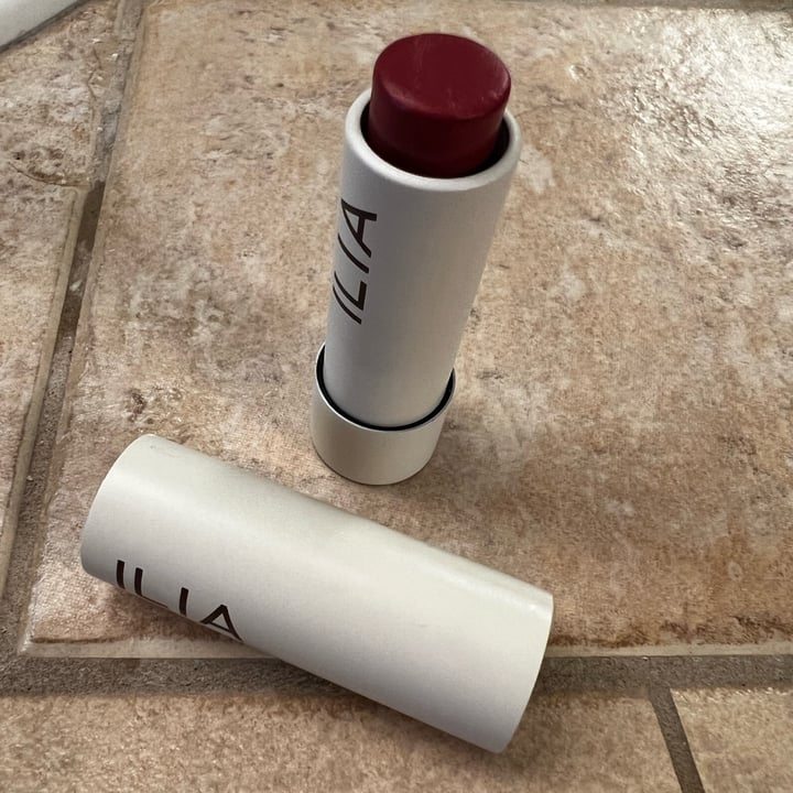 ILIA Beauty Balmy Tint Hydrating Lip Balm Review | abillion