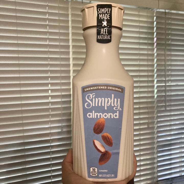 Simply Almond Undweetened Original Review | abillion