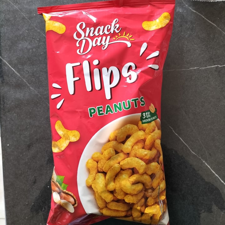 Snack Day Flip Peanuts Review | abillion