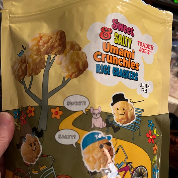 Trader Joe's Sweet & Salty Umami Crunchies Rice Crackers Review | abillion