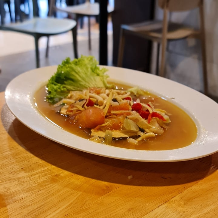 Zi Zai Vegetarian Yishun, Singapore Teochew Style Steamed Fish Review ...