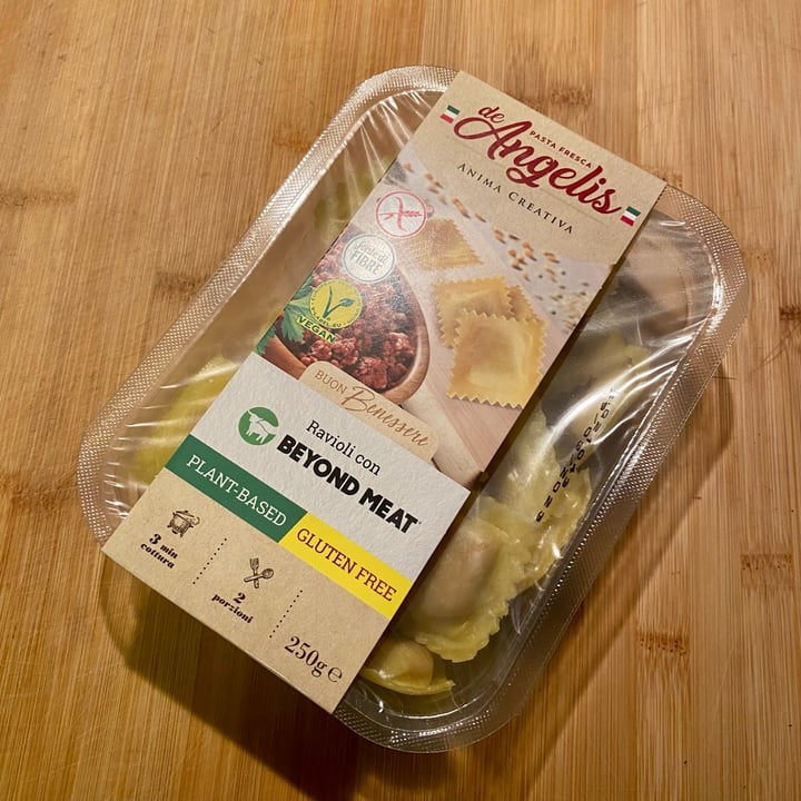 De Angelis Pasta Fresca Ravioli con Beyond Meat Review | abillion