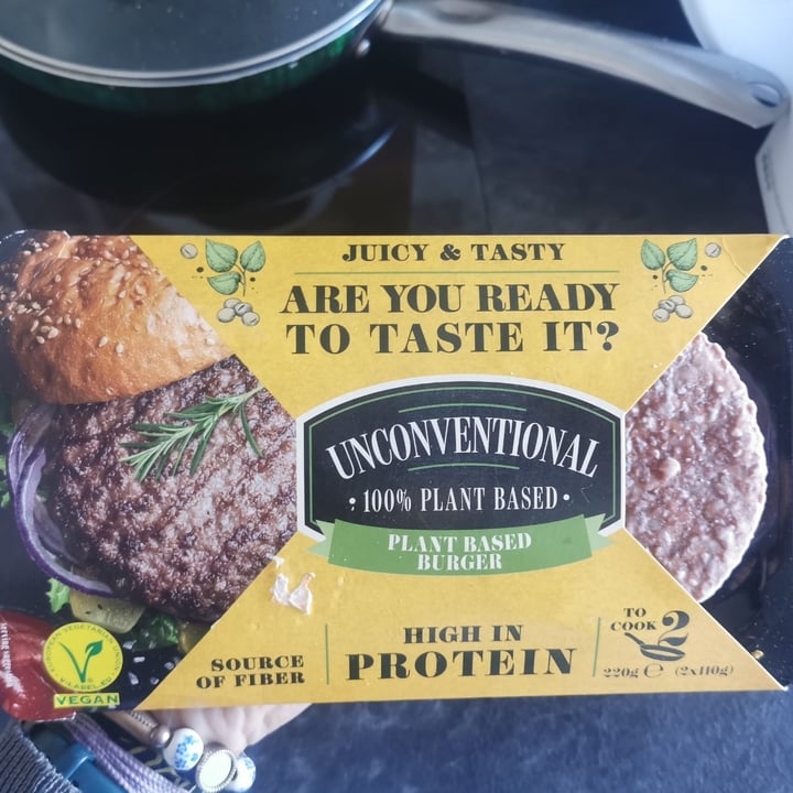 Unconventional Burger Vegetale Classico - Classic Burger Review | abillion